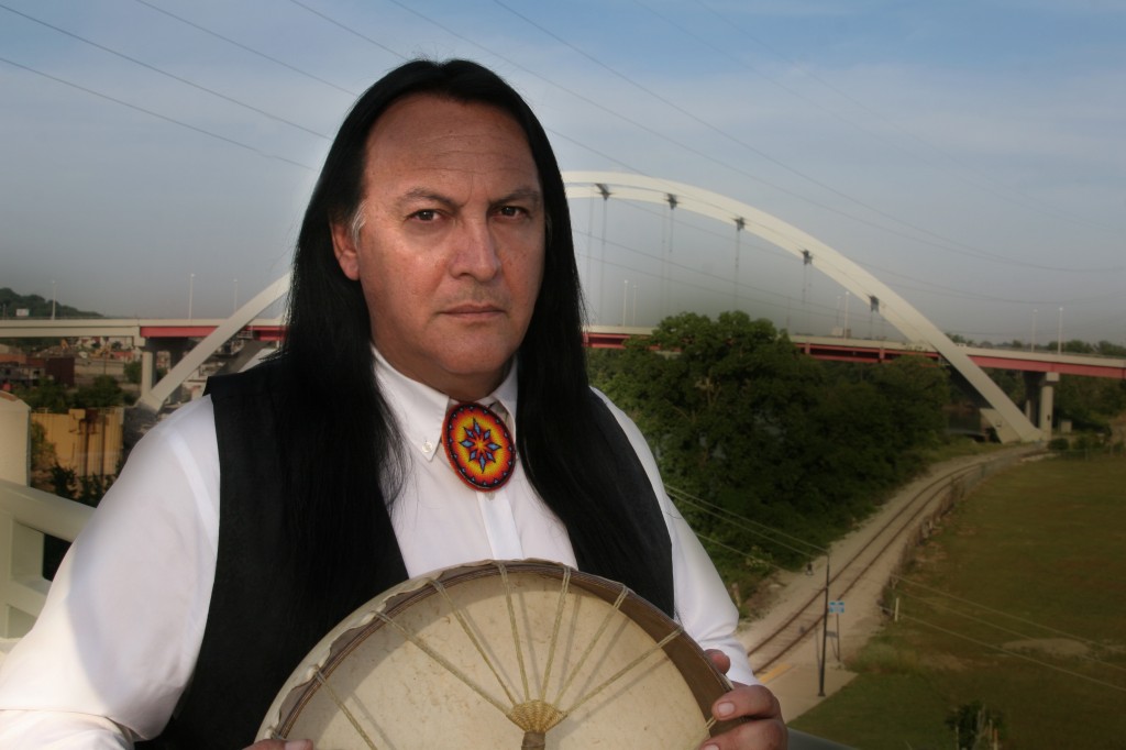 Native American Cultural Keynote Performer: Bill Miller - EagleEye
