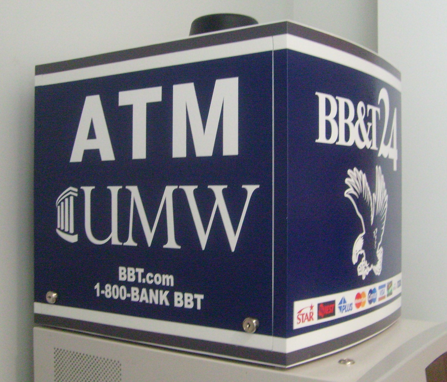 New ATM Available in Lee Hall - EagleEye